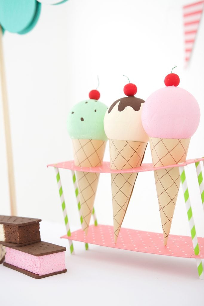 DIY Cardboard Box Ice Cream Cart | damask love - Damask Love