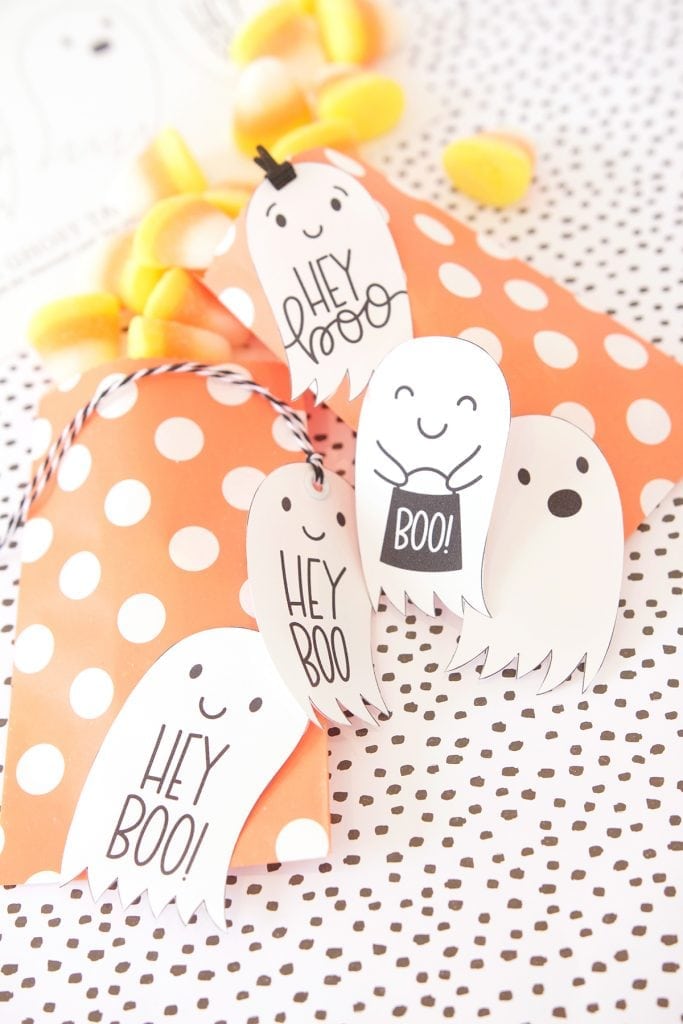 "Hey Boo" Halloween Tag Printables - Damask Love