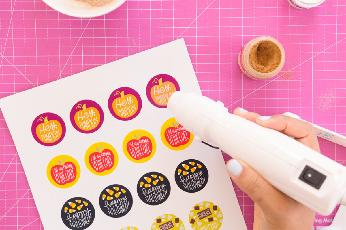 DIY Fall Scratch and Sniff Stickers - Damask Love