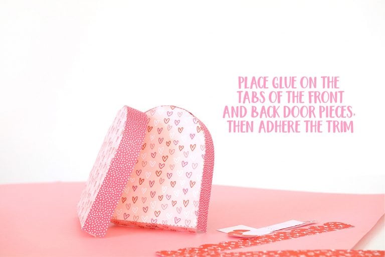 Printable Valentine's Day Mailbox - Damask Love