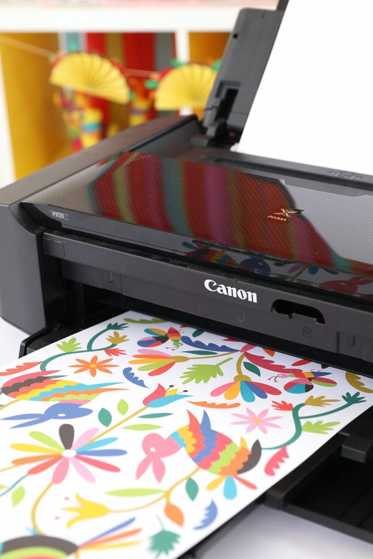 Printable Mexican Otomi Table Runner - Damask Love