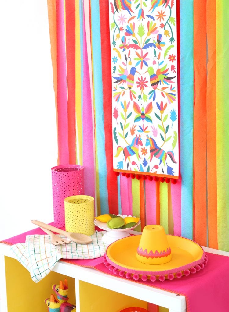 Printable Mexican Otomi Table Runner - Damask Love
