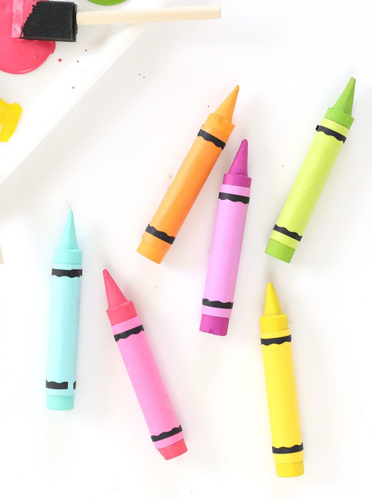 DIY Crayon Mail Tube Bank - Damask Love