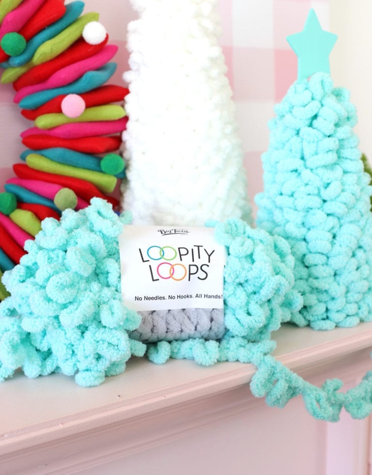 Cozy Christmas Trees with Loopity Loop Yarn - Damask Love