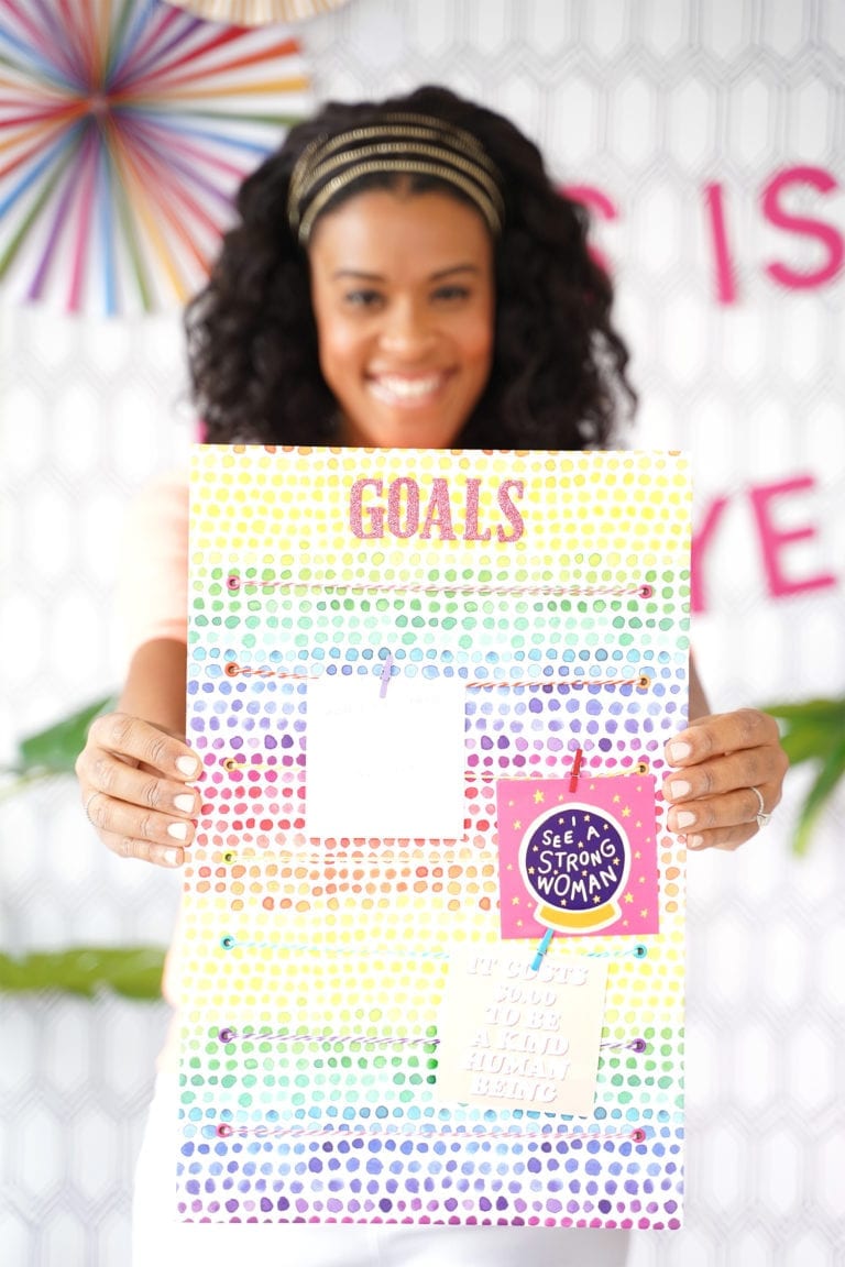 How to Make A Colorful Vision Board with Canon - Damask Love