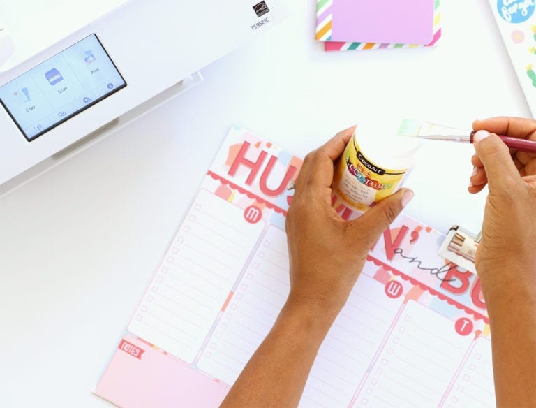 Printable Desk Pad To-Do List - Damask Love